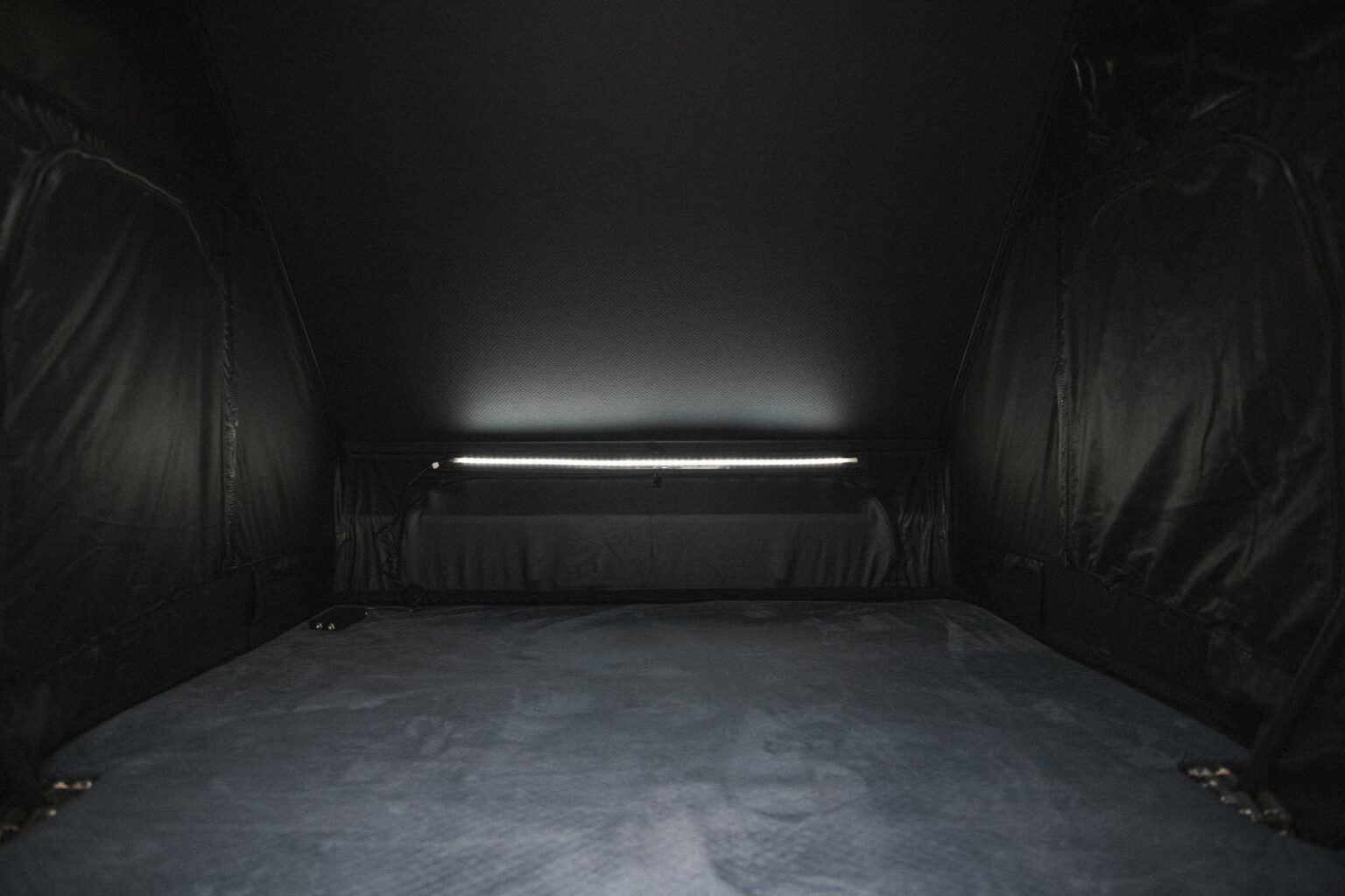 The Hideout Rooftop Tent - Traverse Adventure Gear