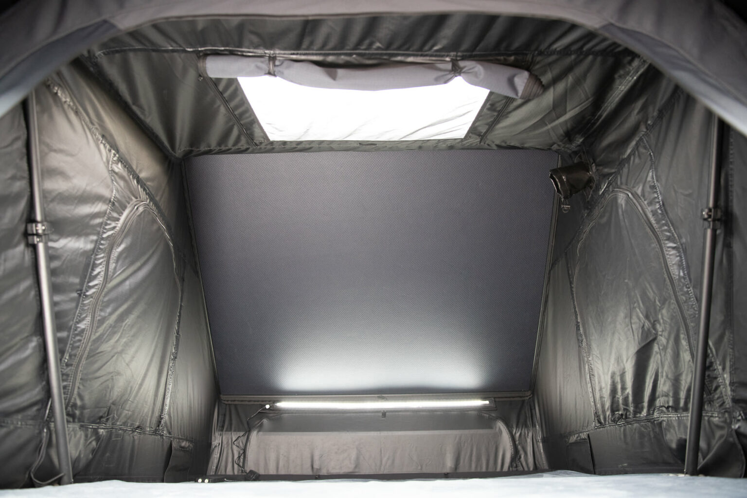 The Hideout Rooftop Tent - Traverse Adventure Gear