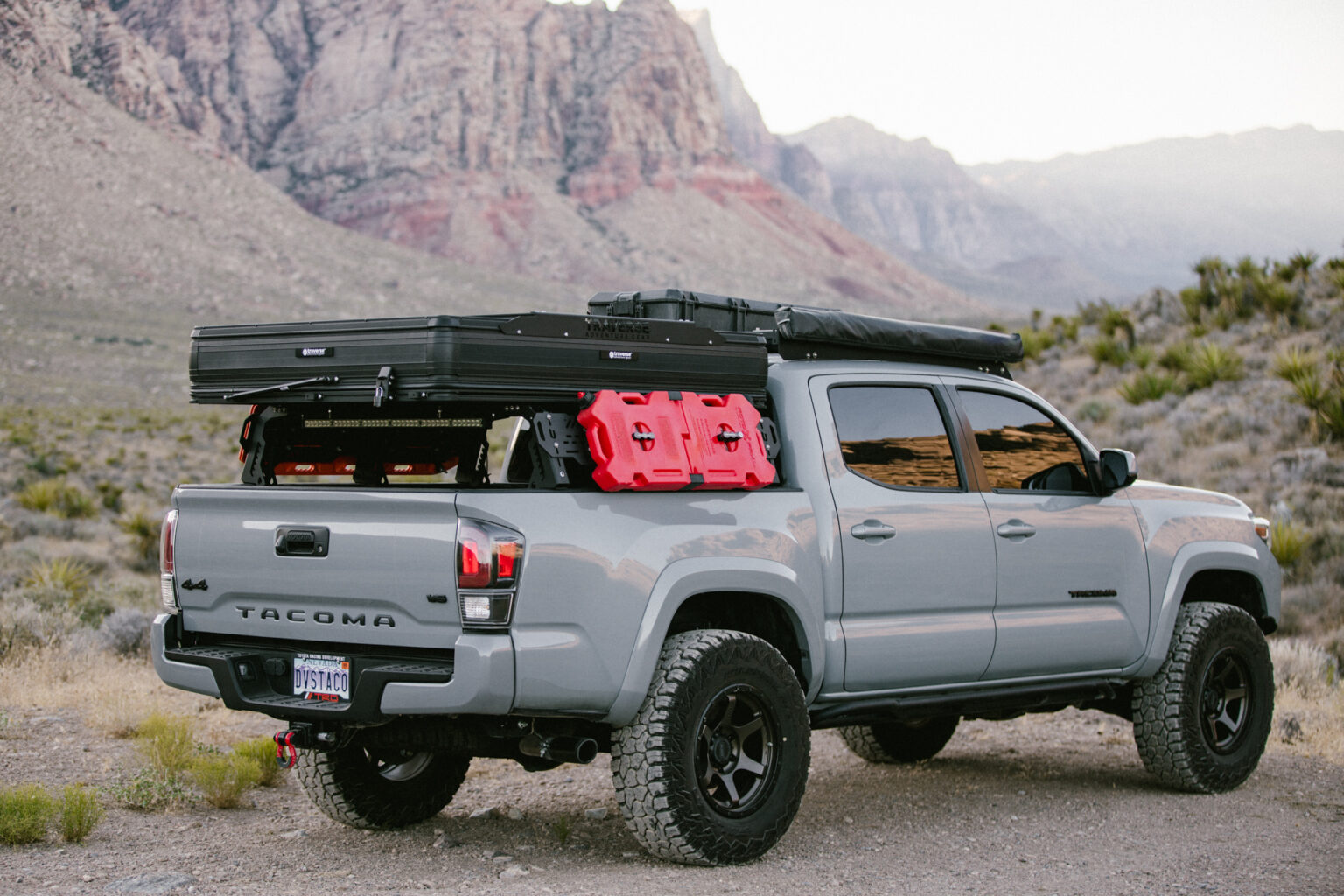 The Hideout Rooftop Tent - Traverse Adventure Gear