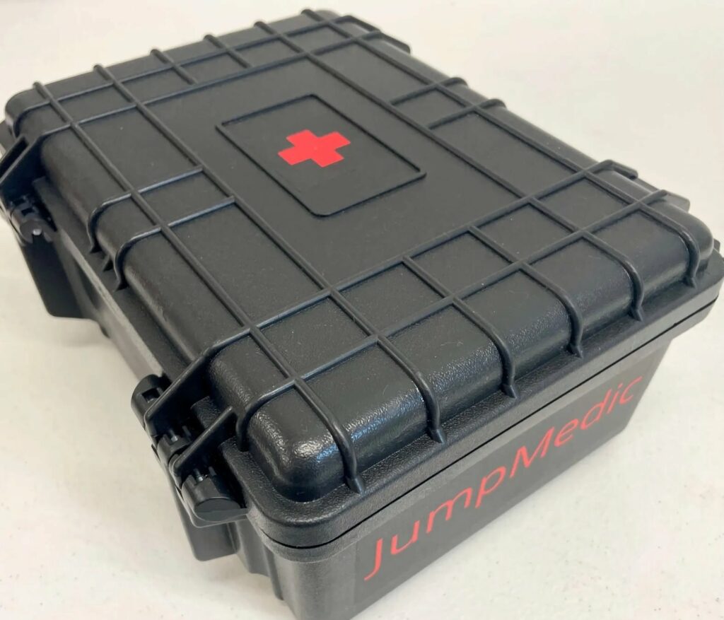 JumpMedic Hard Shell First Aid Kit - Traverse Adventure Gear